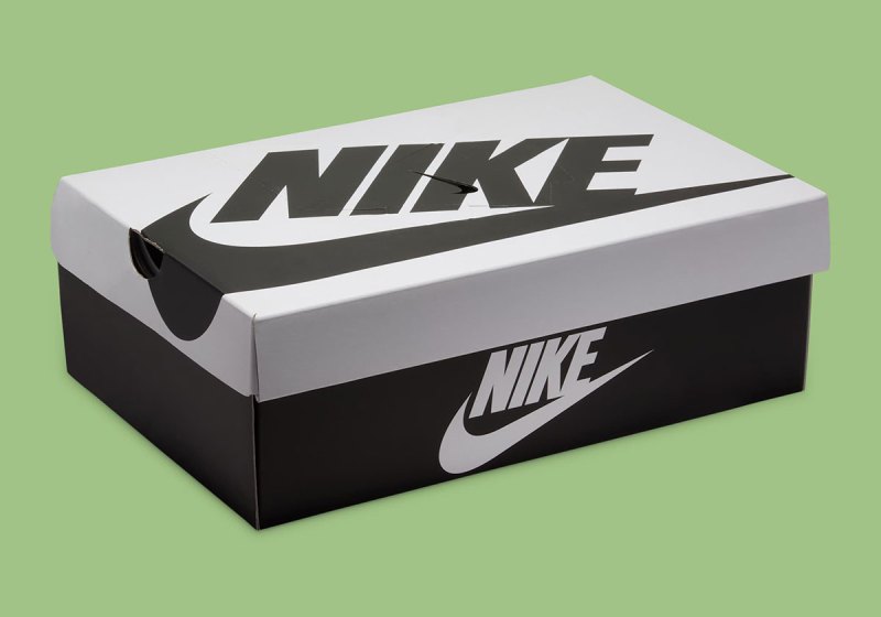 Nike Panda Monium Dunk Low | SneakerNews.com