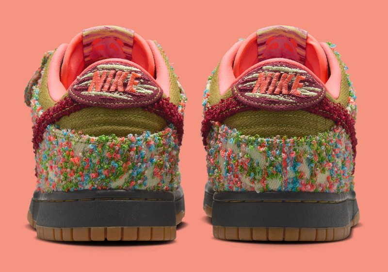 Nike Panda Monium Dunk Low | SneakerNews.com