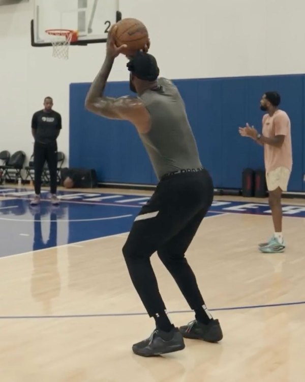 Nike LeBron 23 First Look | SneakerNews.com