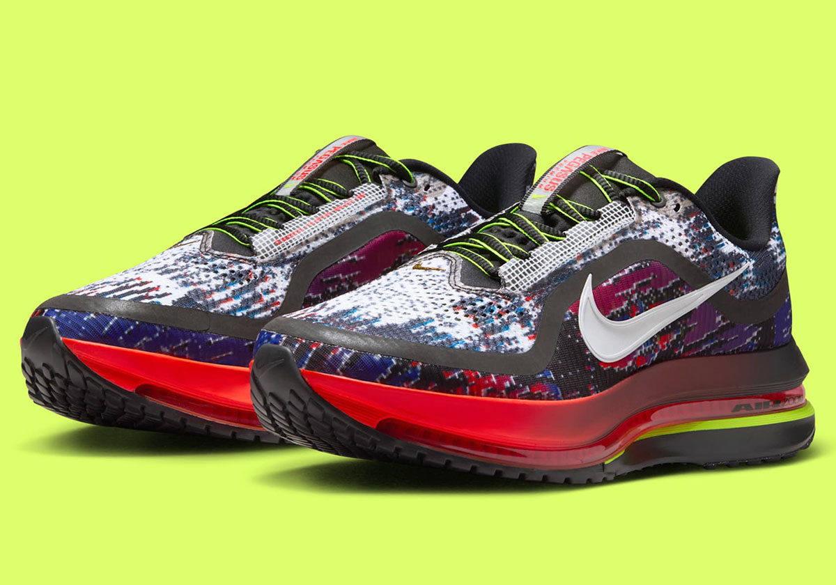 Nike Pegasus Premium "Pixelated" IM6778-902 | SneakerNews.com