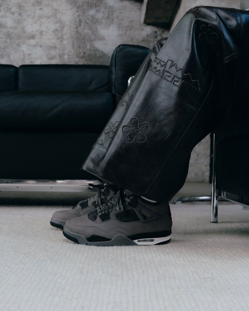 Air Jordan 4 Cave Stone Release Date | SneakerNews.com