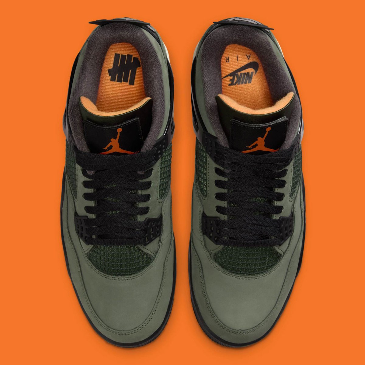 Undefeated Air Jordan 4 SNKRS Release | SneakerNews.com