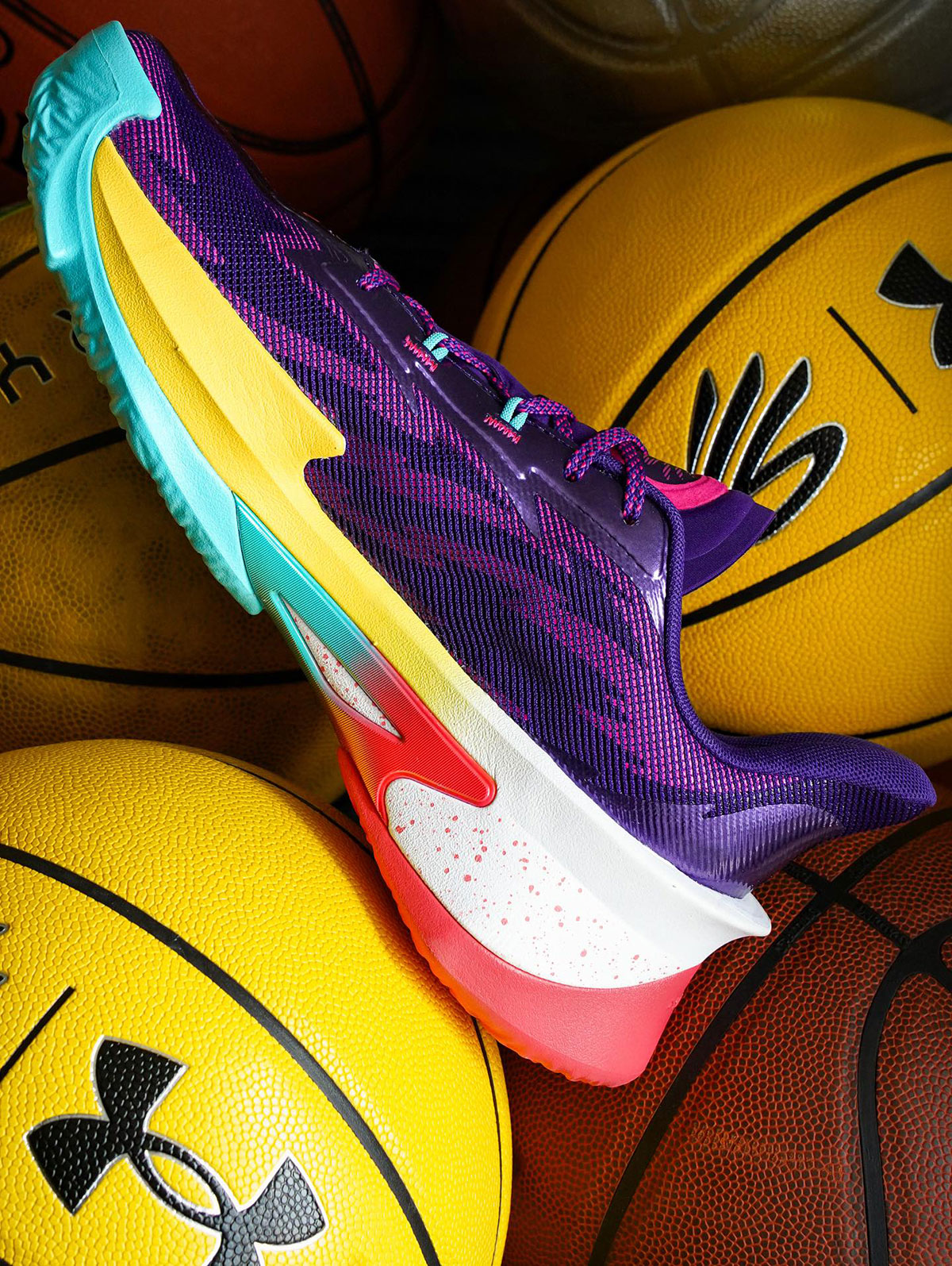 Curry Series 7 "World Tour" | SneakerNews.com