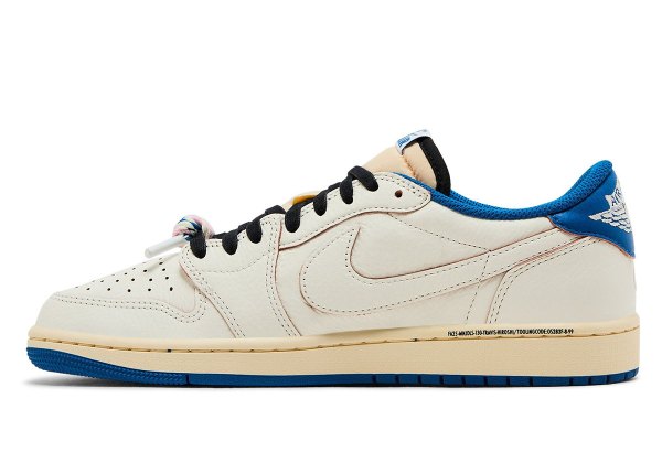 Travis Scott fragment Air Jordan 1 Low OG DM7866-104 | SneakerNews.com