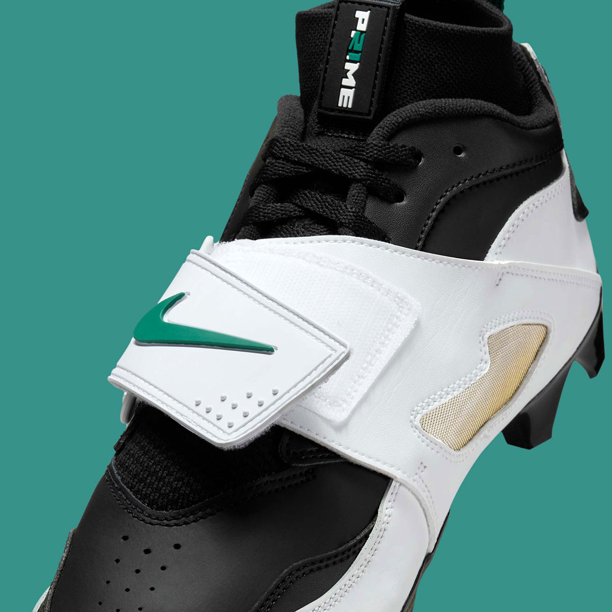 Nike Air Diamond Turf TD Cleats "Emerald" HF5298-102 | SneakerNews.com