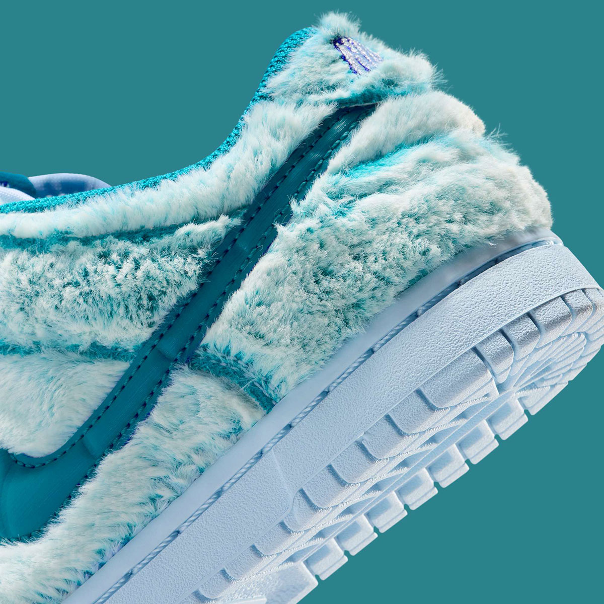 Nike Abominable Snowman Dunks 2025 | SneakerNews.com