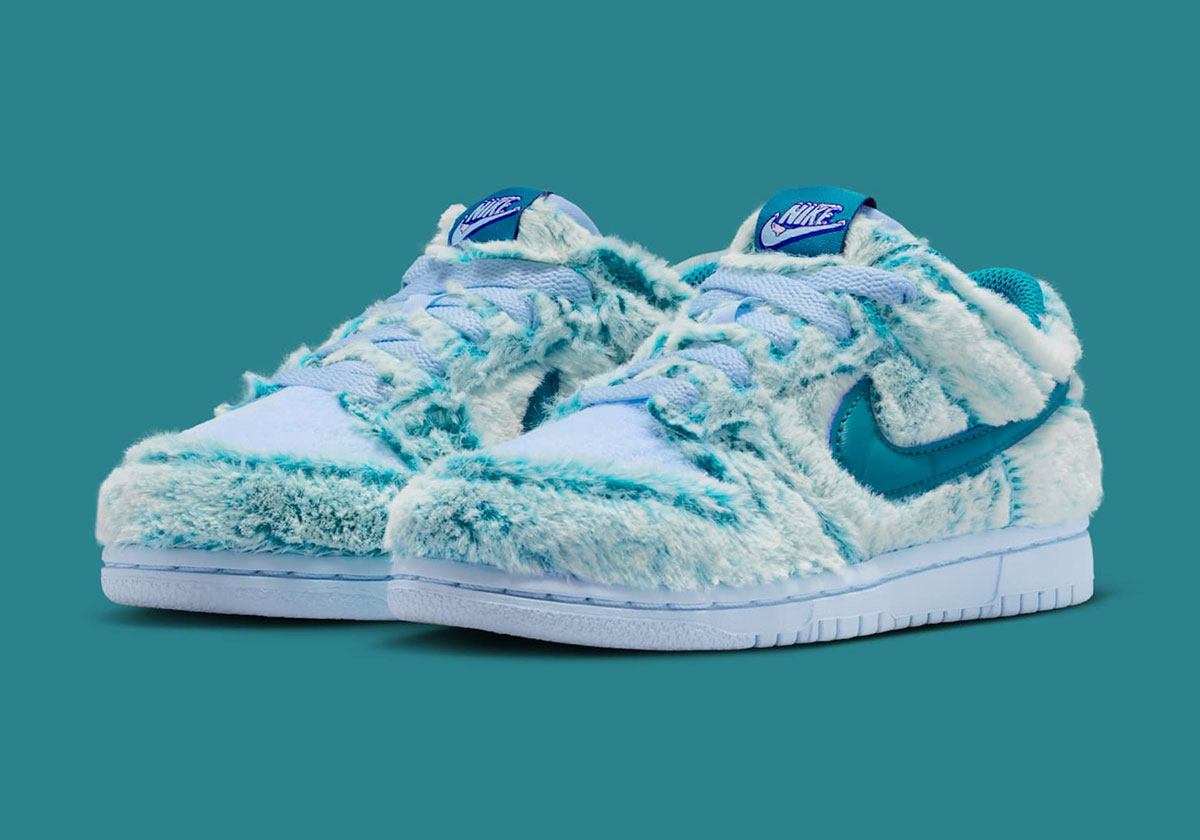 Nike Abominable Snowman Dunks 2025 | SneakerNews.com
