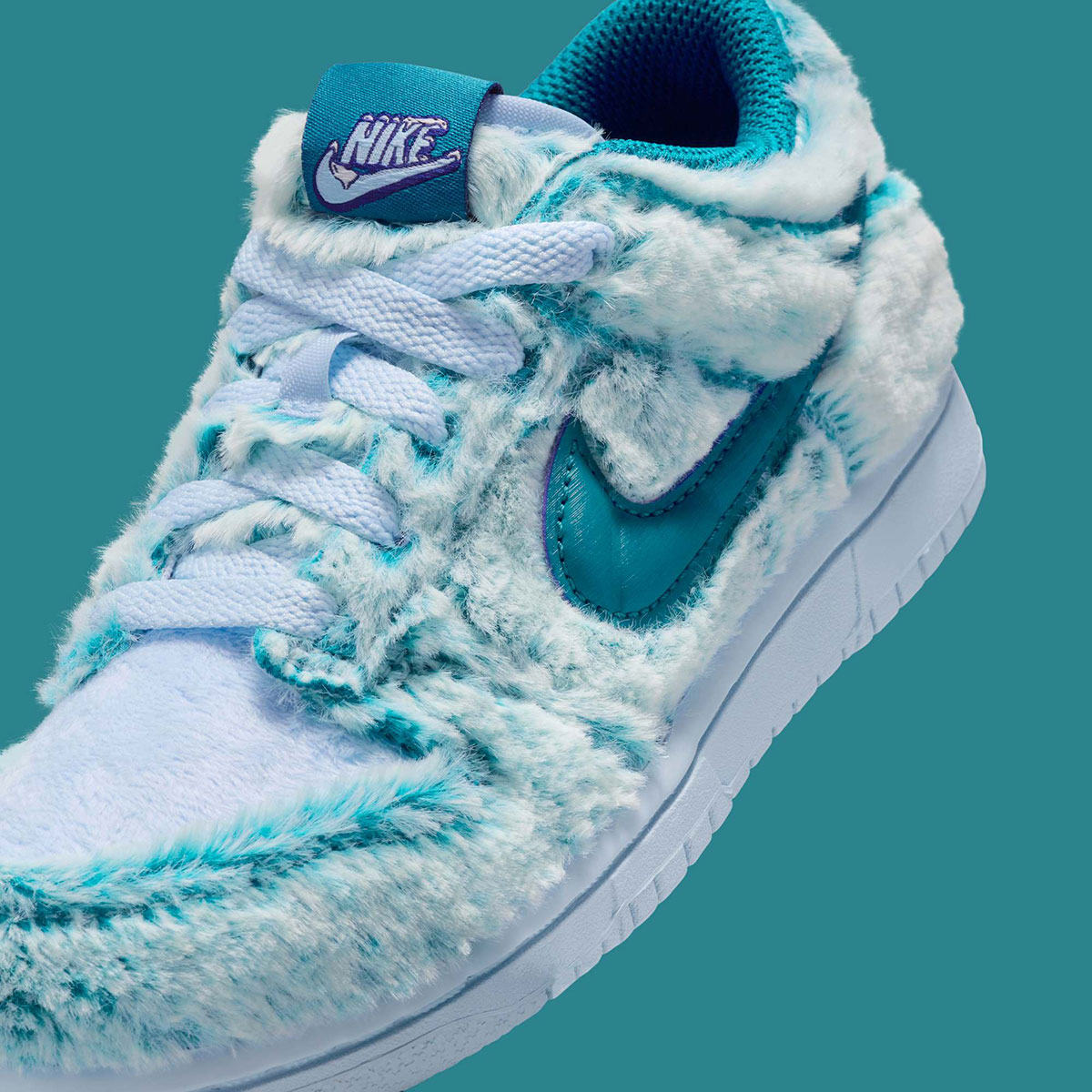 Nike Abominable Snowman Dunks 2025 | SneakerNews.com