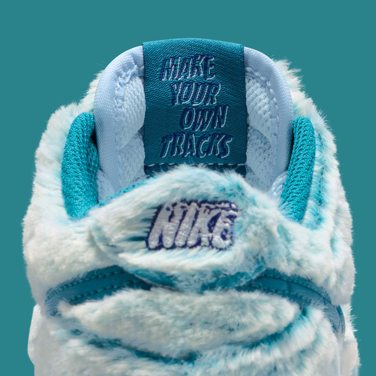 Nike Abominable Snowman Dunks 2025 | SneakerNews.com