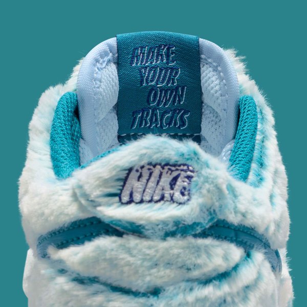 Nike Abominable Snowman Dunks 2025 | SneakerNews.com