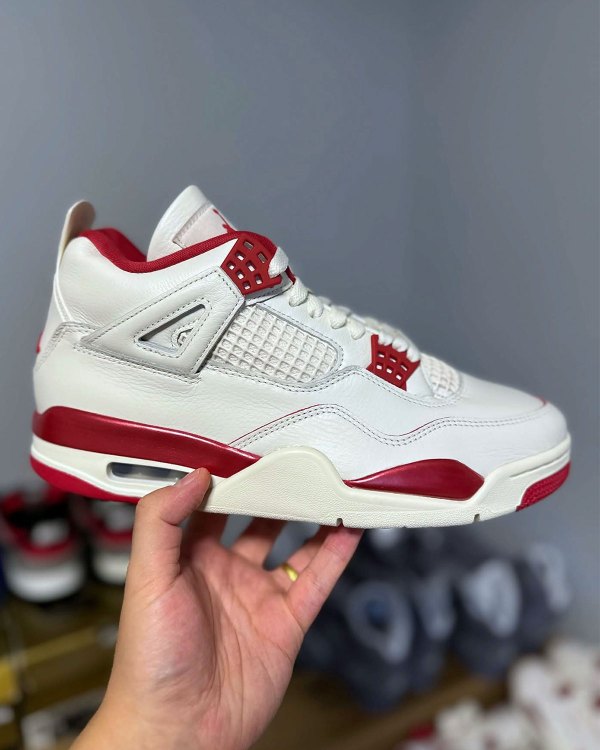 Air Jordan 4 Valentine's Day HV0823-108 | SneakerNews.com
