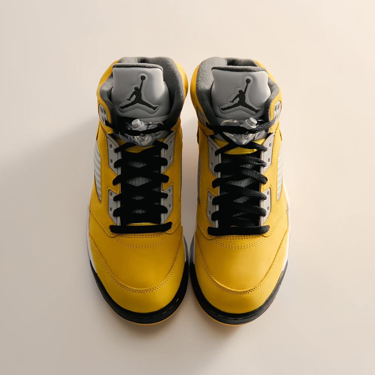 Air Jordan 5 Tokyo Store List | SneakerNews.com