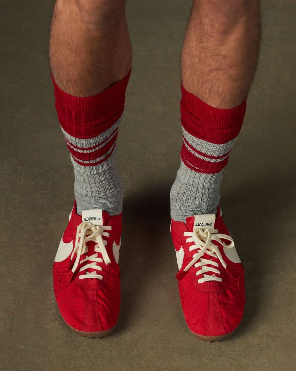 Jacquemus Nike Moon Shoe Release Date | SneakerNews.com