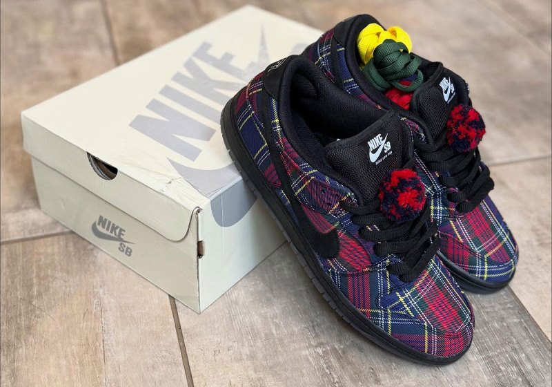 Nardwuar Nike SB Dunk Low II1493-600 | SneakerNews.com