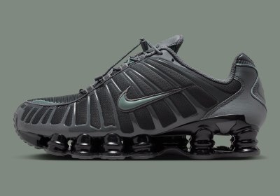 The Nike Shox TL Turns To Dark Monochromatics - SneakerNews.com