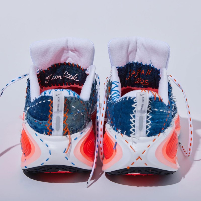 Sashiko Gals Nike Vomero Plus Tim Cook | SneakerNews.com