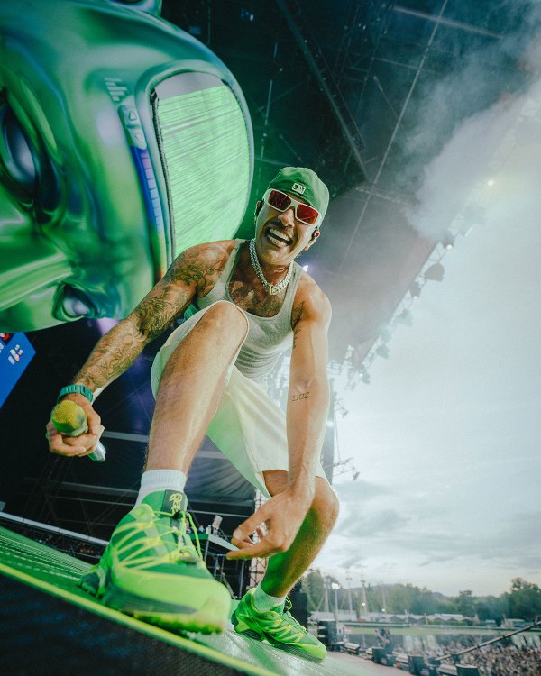 FEID Salomon XT-Pathway 2 Ferxxo L49120300 | SneakerNews.com