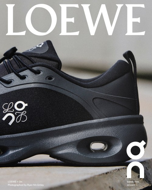 LOEWE On Running Cloudsolo | SneakerNews.com