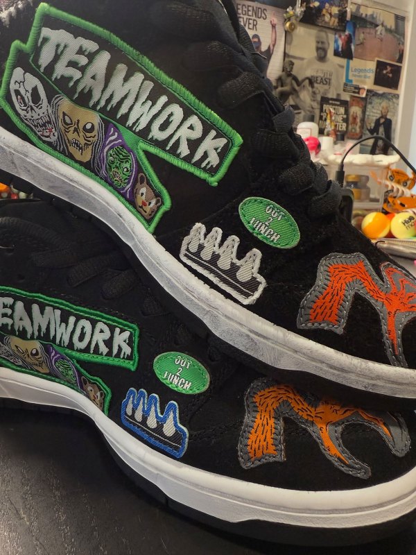 Neckface Nike SB Dunk Low Samples | SneakerNews.com