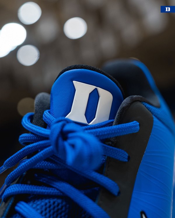 Nike Kobe 5 Protro Duke Women's Basketball PE | SneakerNews.com