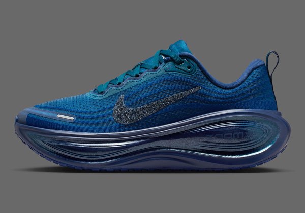 Nike Vomero Plus Swarovski IM7389-499 | SneakerNews.com