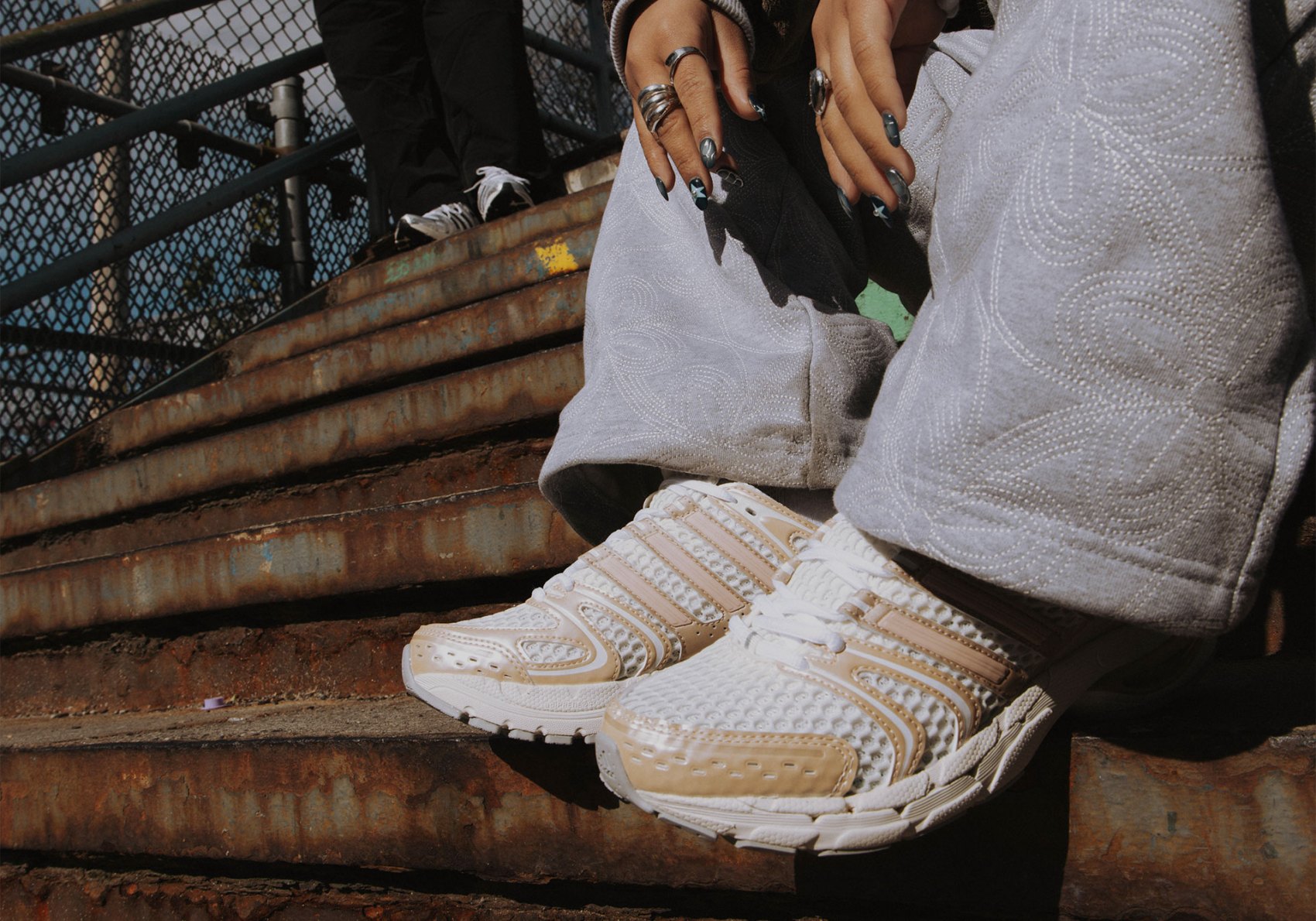 adidas Adistar Control 5