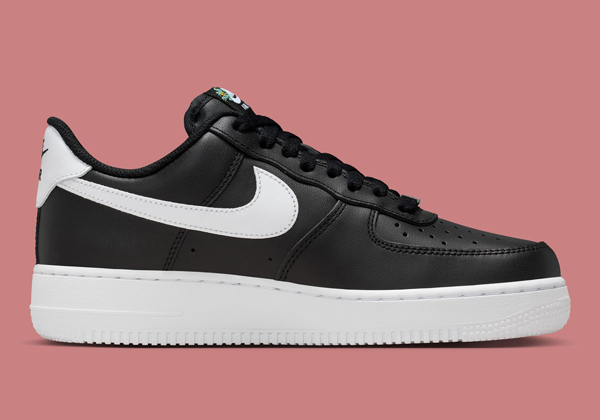 Nike Air Force 1 Now Accepting All Flowers | SneakerNews.com