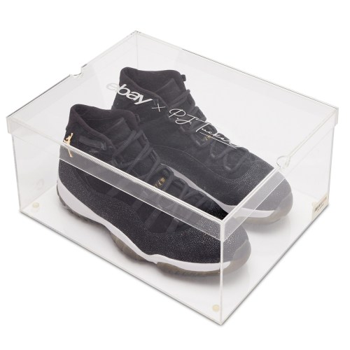 The Air Jordan 1 From Michael Jordan's Shattered Backboard Dunk Is Up ...